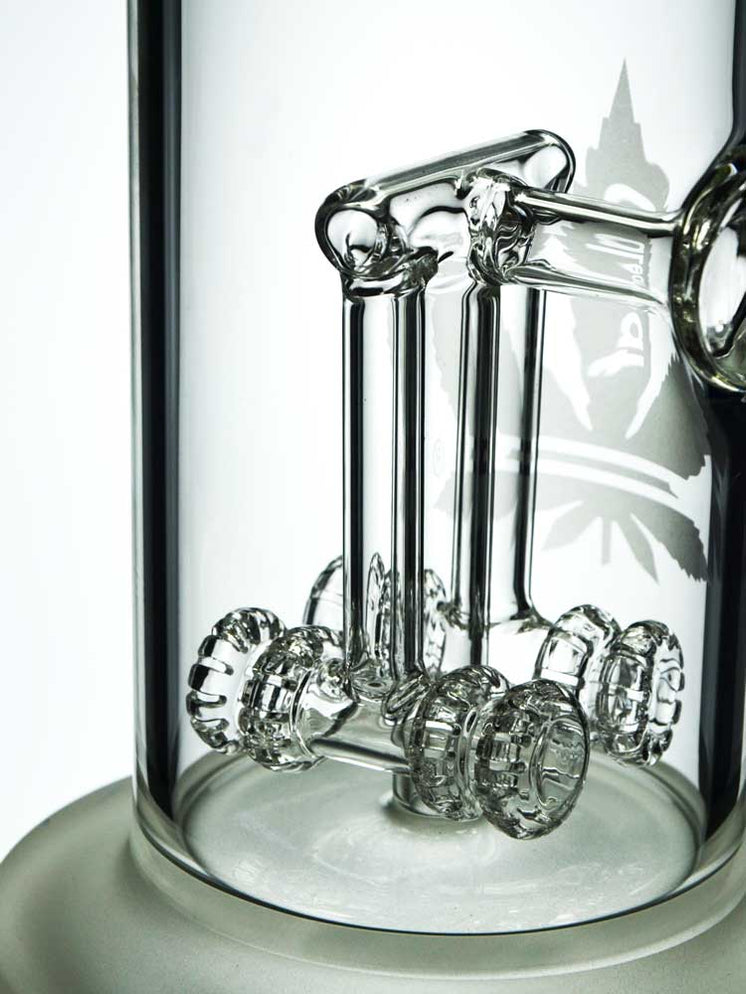 Core Reactor Bong by Aleaf — Badass Glass